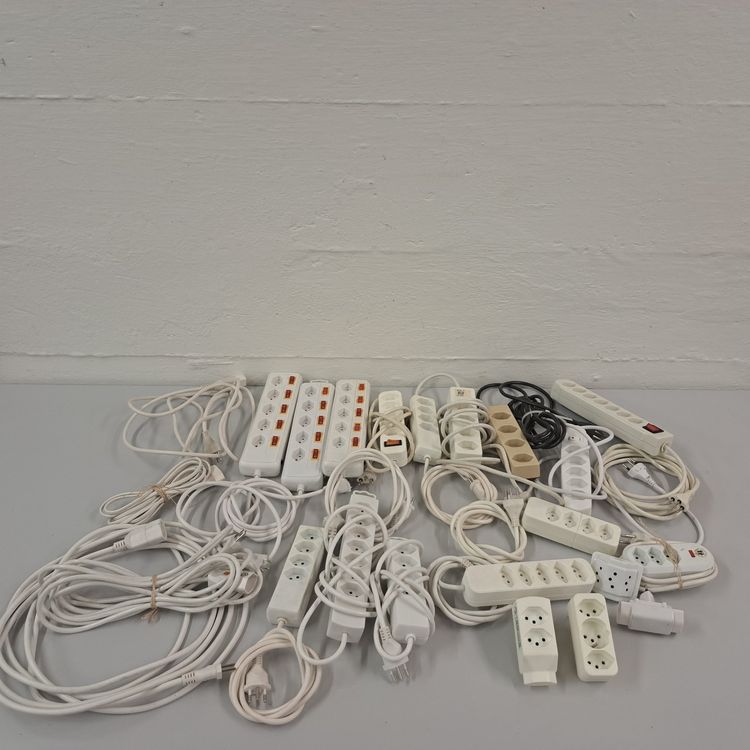 Posten Steckerleiste Mehrfachstecker Stromleiste Stromvertei | Kaufen auf Ricardo