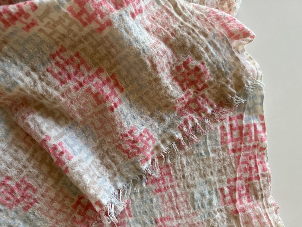 Hemisphere, Beautiful Cashmere and Silk Scarf. | Kaufen auf Ricardo