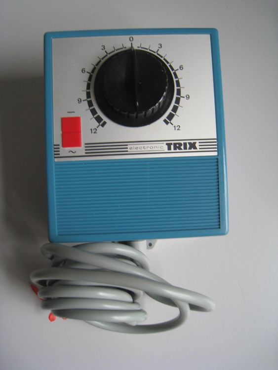 Trix Trafo Electronic 1 Ampere für alle Gleichstrombahnen (Gebraucht ...