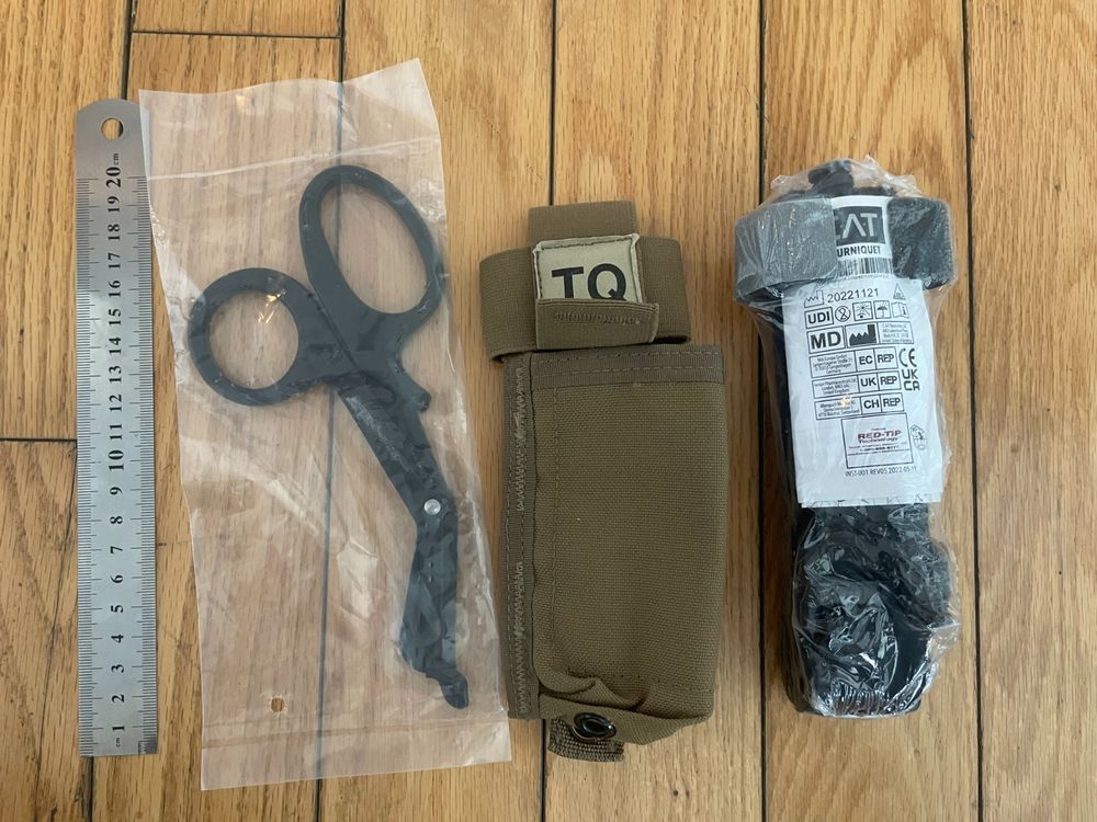 Tourniquet CAT G7 mit USMC pouch and EMT Utility Scissors (Neu und ...