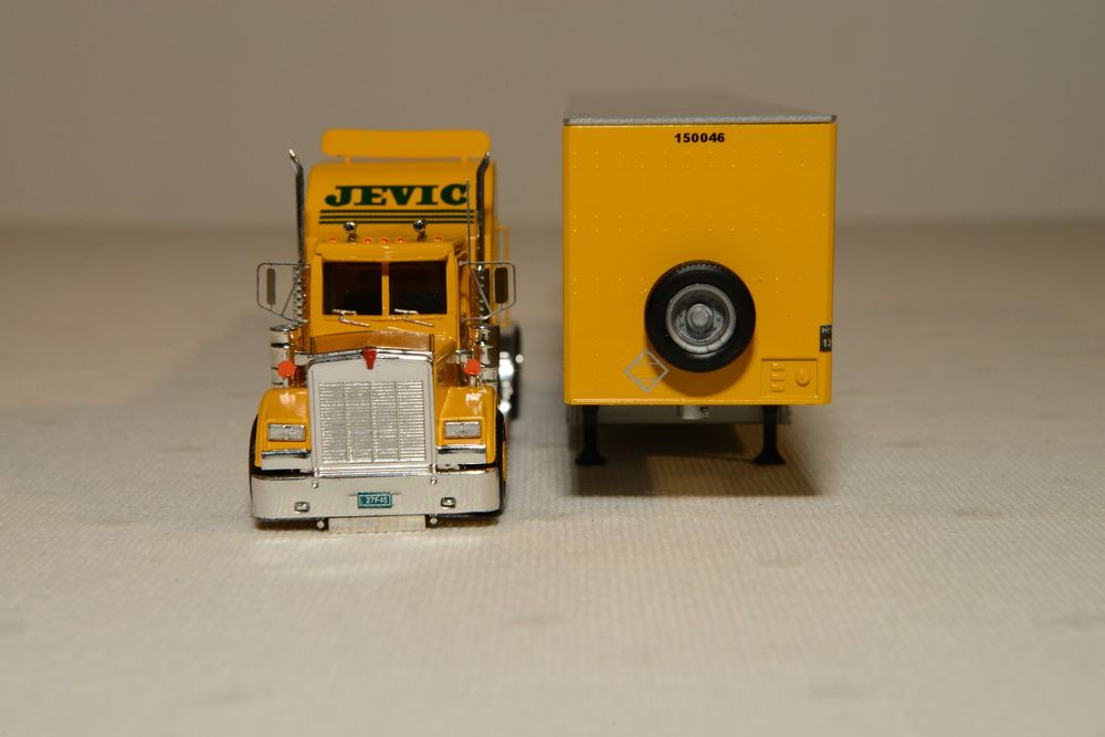 US Truck Kenworth Viehtransporter Sattelzug Jevic 1:87 (Gebraucht) in ...