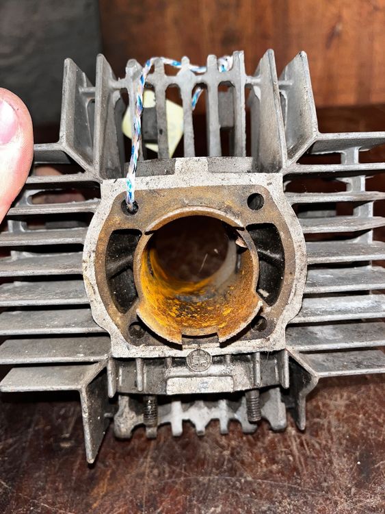 Puch Supermaxi Mofa Zylinder (Defekt) in Fahrni b. Thun für CHF 50 – mit Lieferung auf Ricardo ...