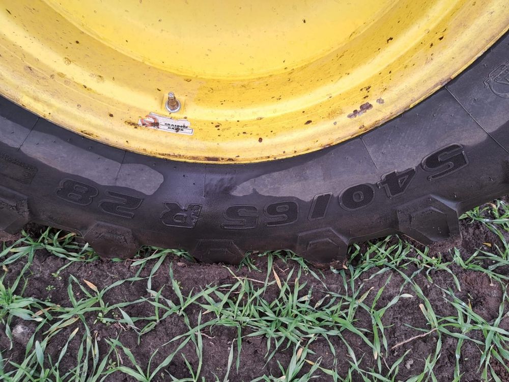 Satz John Deere Räder komplett pneu so gut wie neu (Gebraucht) in ...