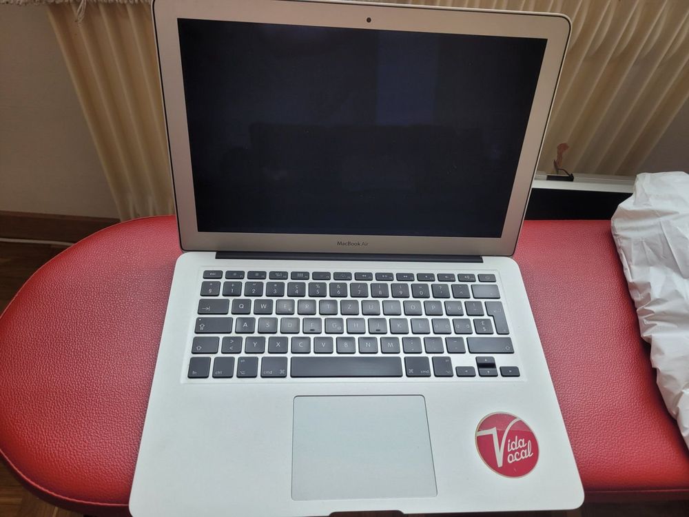 Apple Macbook Air a1369 - DEFEKT | Kaufen auf Ricardo