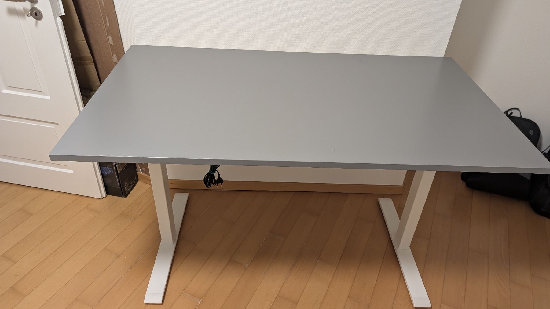 Adjustable Ikea Sit Stand Desk - Perfect for Home Office (Neu (gemäss Beschreibung)) in Zürich ...