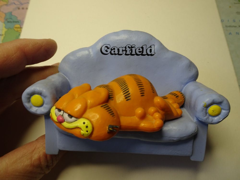 Garfield auf Sofa von Bully (Gebraucht) in Schönenwerd für CHF 25 – mit ...