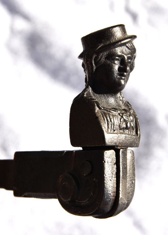 3 original antike Fensterladenhalter (Gebraucht) in Wittenbach für CHF 35 – mit Lieferung auf ...