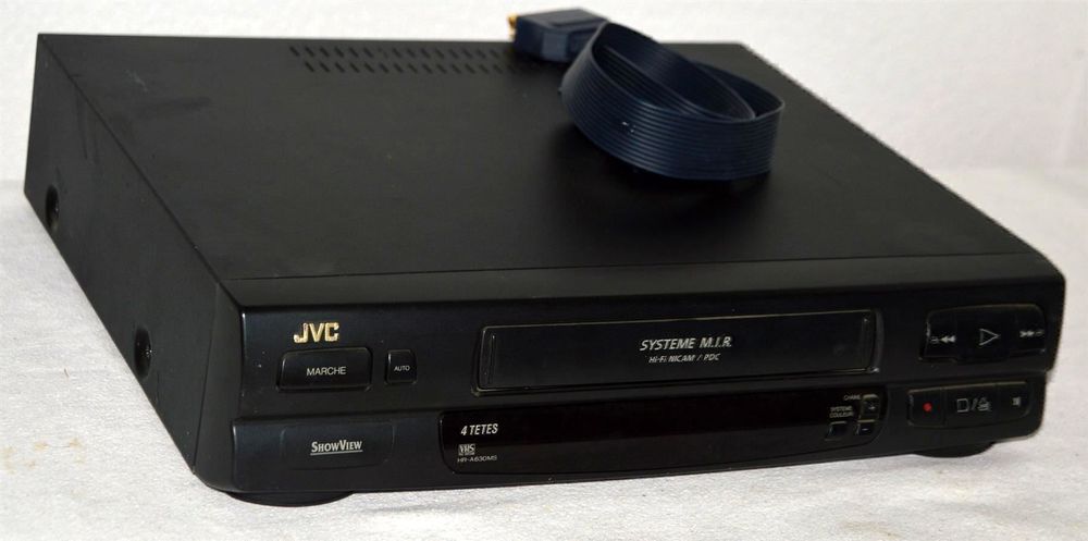 Videorecorder VHS JVC HR-630MS magnétoscope (Gebraucht) in Collonges für CHF 70 – mit Lieferung ...