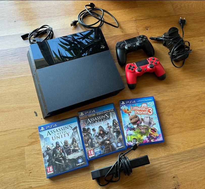 Playstation 4 + 2 Controller + 3 Spiele (+HDD Spiele) + Cam (Gebraucht) in Zürich für CHF 85 ...