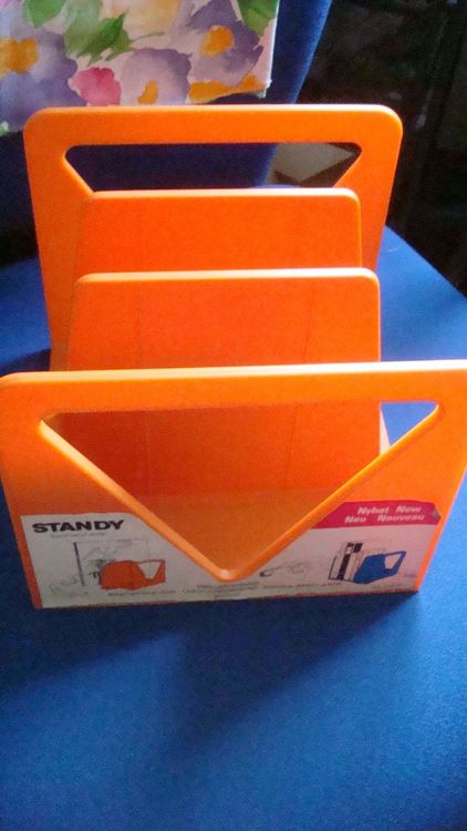 LP Ständer / Zeitschriftenhalter Standy 70er J. orange | Kaufen auf Ricardo