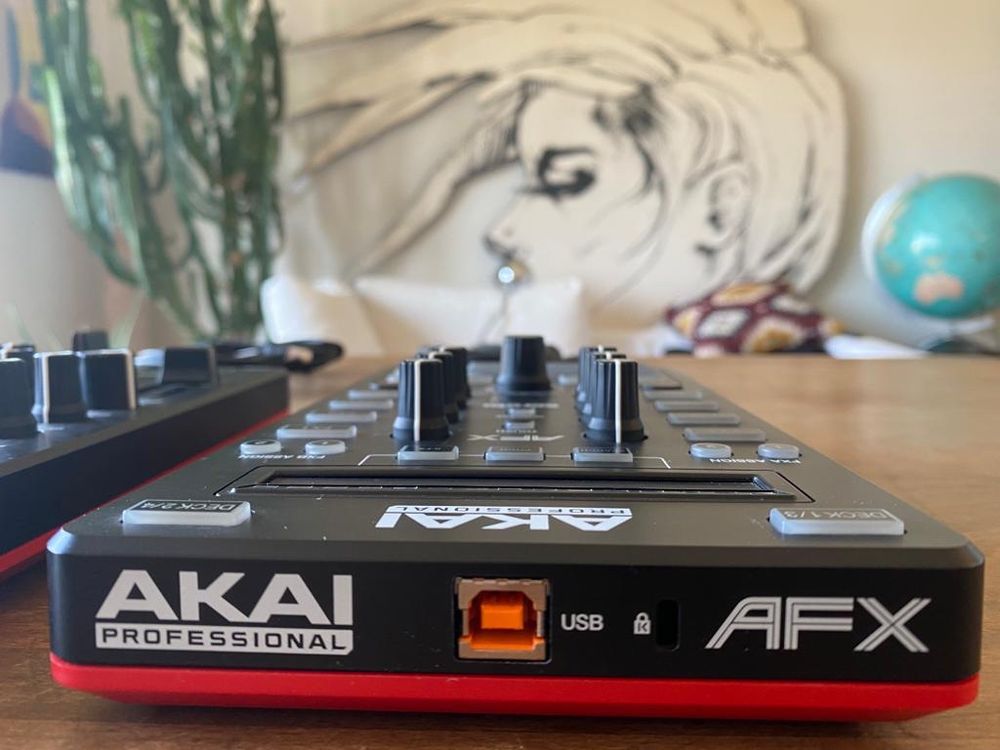 AKAI Professional AMX & AFX Modular Serato Controller (Gebraucht) in ...