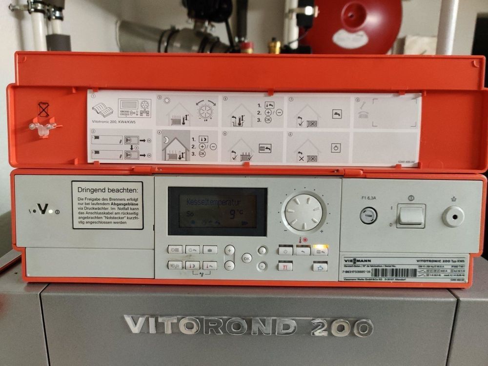 Viessmann Vitorond 200 Heizung + Boiler (Gebraucht) in Oftringen für ...