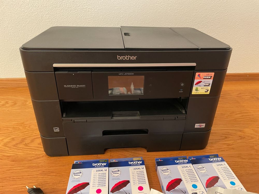 Brother Drucker MFC-J5730DW mit viel Tinte! (Gebraucht) in Kerns für ...