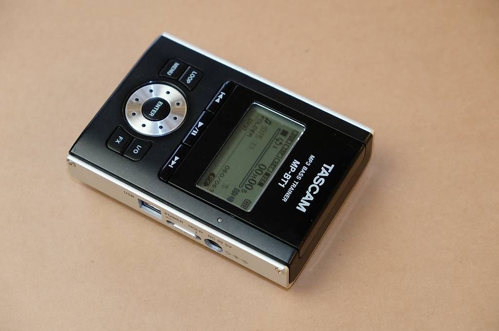 TASCAM Bass Trainer MP-BT 1 guter Zustand (Gebraucht) in Basel für CHF ...