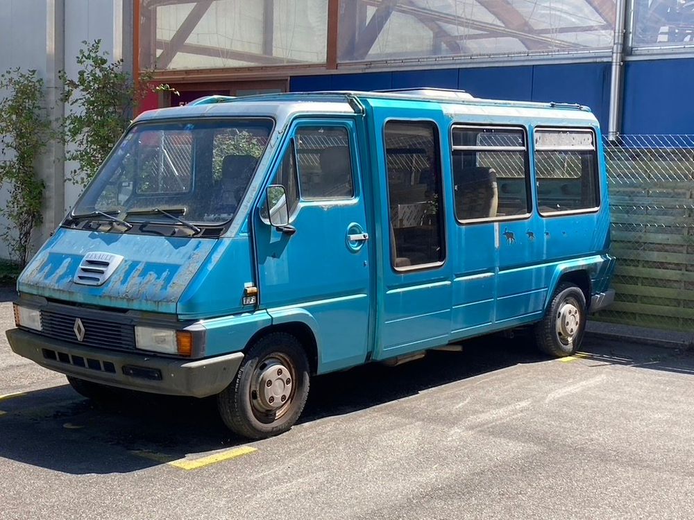 Renault Master T35 (Bus) (Defekt) in Reinach BL für CHF 80 – nur ...