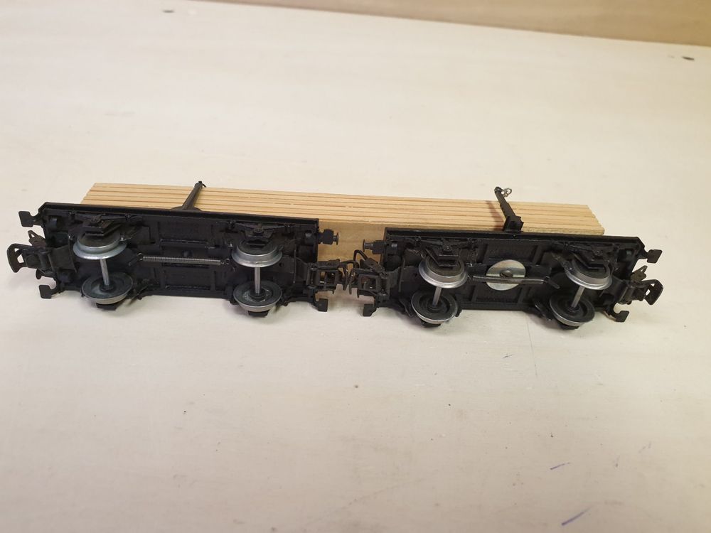 Märklin 361G (4512) - Langholzwagen Guss, mit Holzladung (Gebraucht) in Waengi für CHF 15 – mit ...
