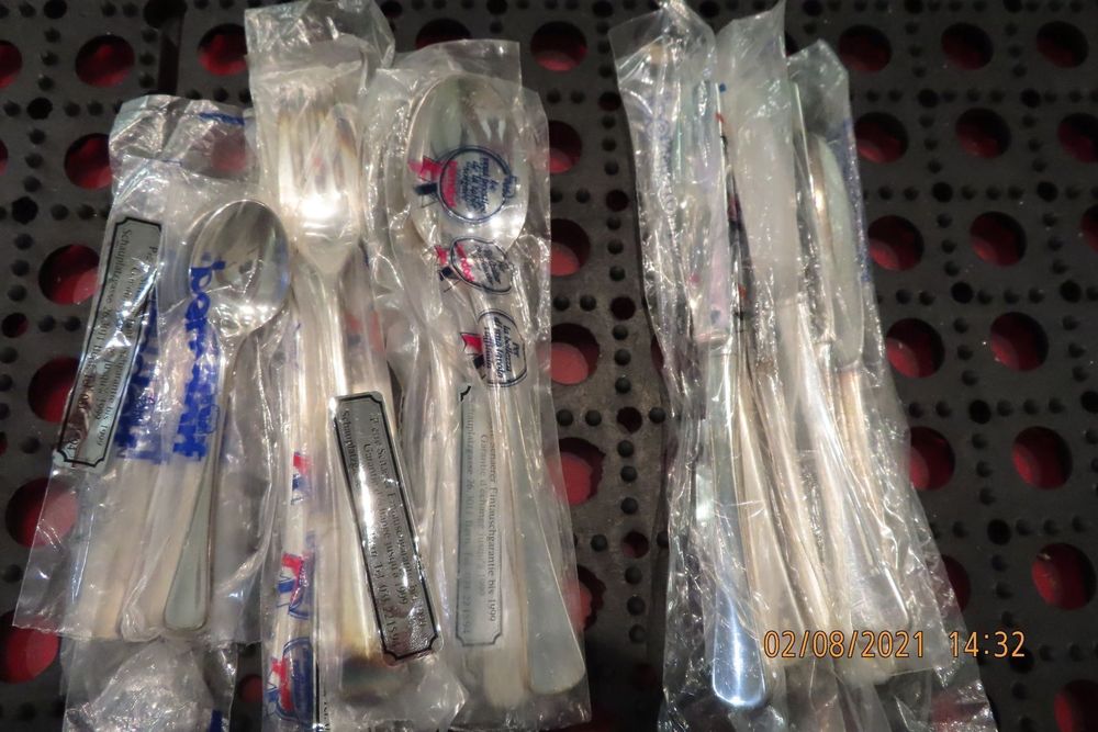 Berndorf 90er Silber 24 teilig, wie neu (Gebraucht) in Oberdorf BL für CHF 399 – mit Lieferung ...