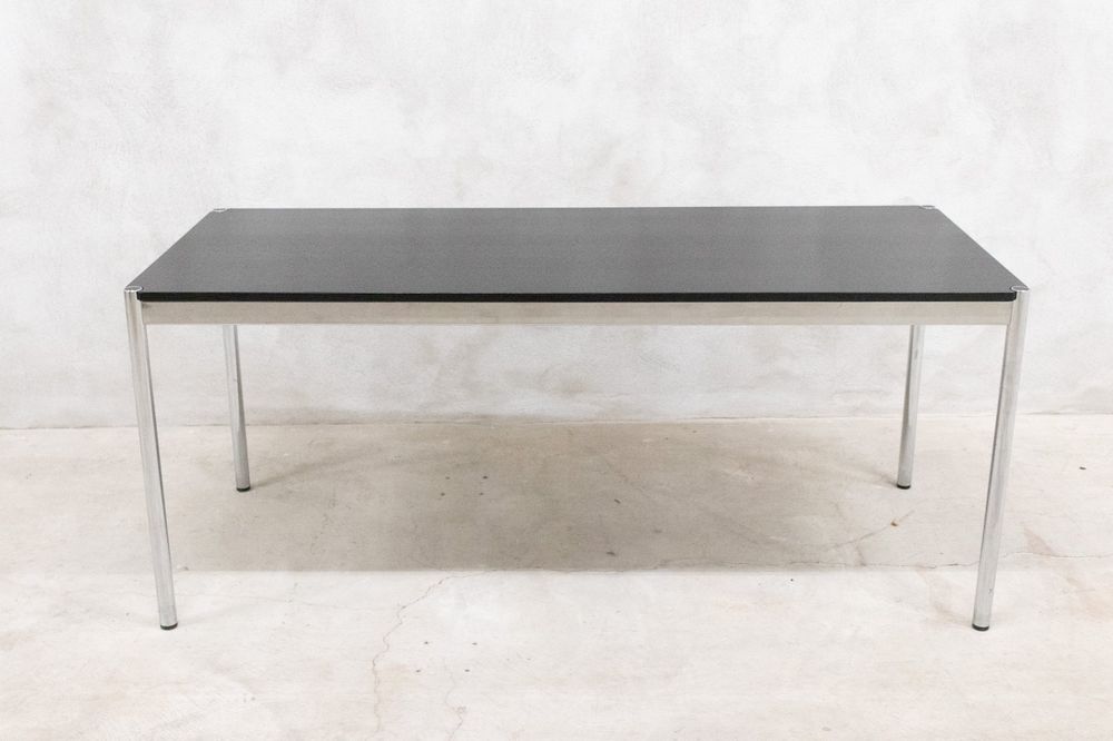 USM Haller Tisch / schwarze Oberfläche / 174 x 75 cm (Gebraucht) in ...