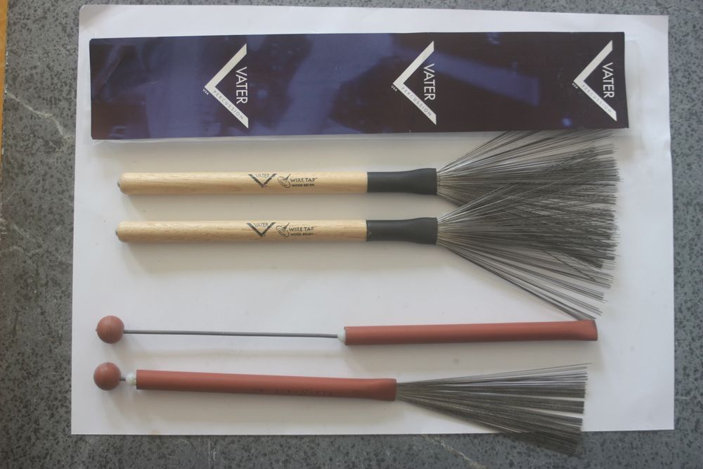 Schlagzeug Besen VATTER "WIRE TAP" und versenkbarer Besen | Kaufen auf ...