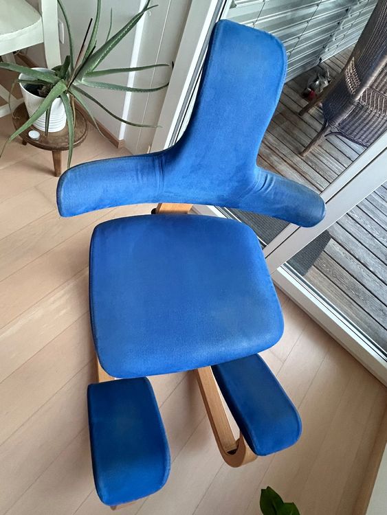 Stokke Varier Thatsit blue by Peter Opsvik rare (Gebraucht) in Oberwil ...