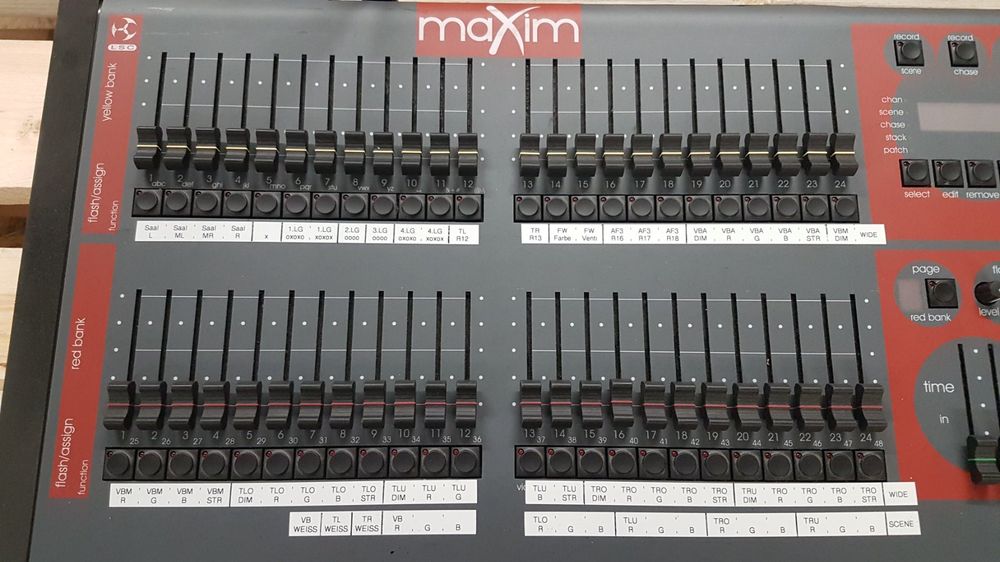 LSC Maxim DMX Lichtpult (Gebraucht) in für CHF 225 – nur Abholung auf ...