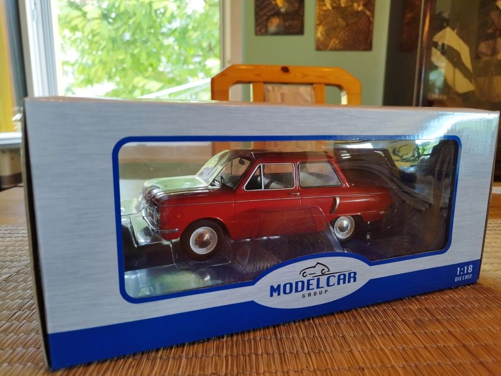 1/18 Saporoshez SAS 966 MCG Model Car Group Ostblock Auto (Neu und ...