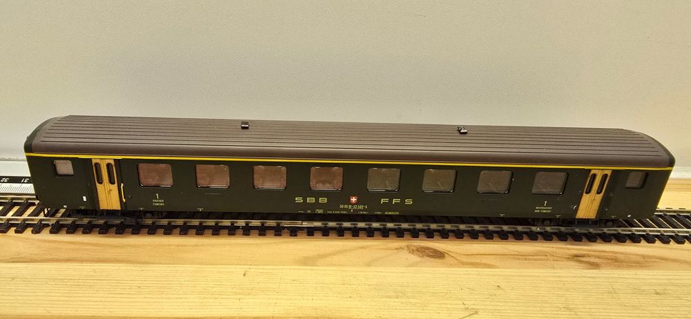 Roco 4239 Personenwagen 1.Kl SBB H0 (Gebraucht) in Brislach für CHF 20 ...