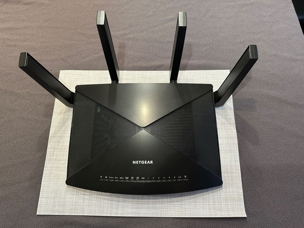 Netgear R9000 Nighthawk X10 für Glasfaseranschlus | Kaufen auf Ricardo