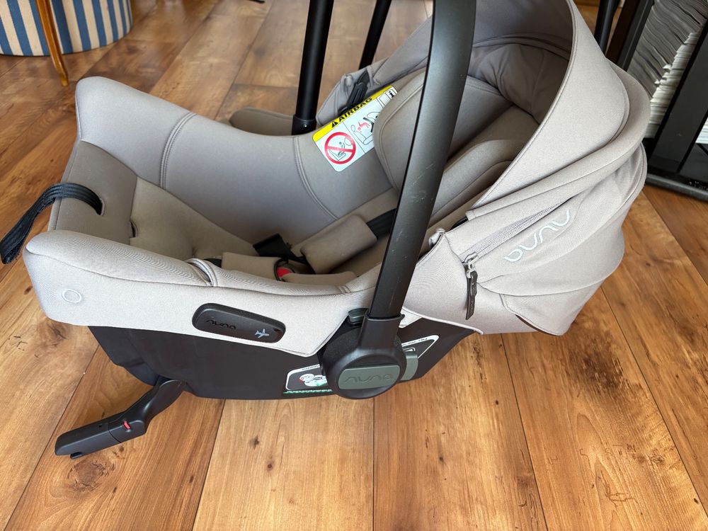 Babyschale Mit Integriertem Isofix
