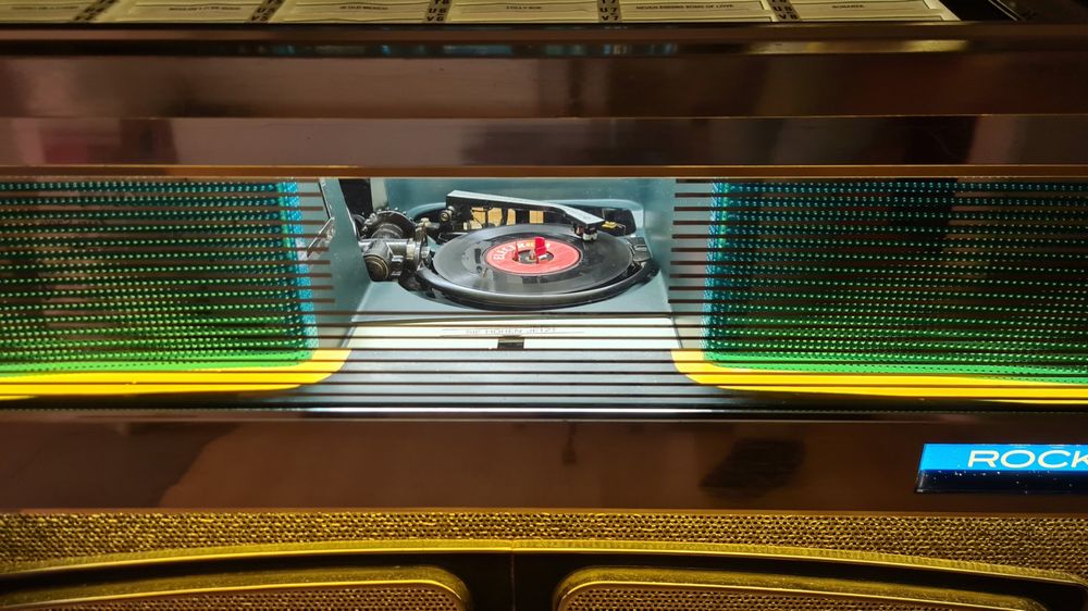 JUKEBOX MUSIKBOX ROCK-OLA 437 ULTRA mit Sichtmechanik (Gebraucht) in ...