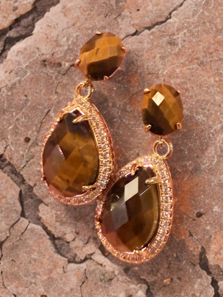 boucles d'oreilles oeil de tigre (Neuf avec emballage d'origine) à St ...