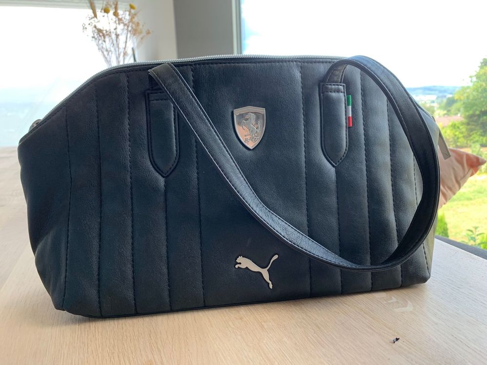 Tasche (Puma / Souderia Ferrari) (Neu (gemäss Beschreibung)) in Wohlen ...