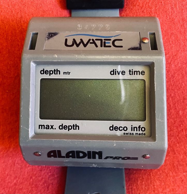 Tauchcomputer ALADIN PRO von Uwatec | Kaufen auf Ricardo