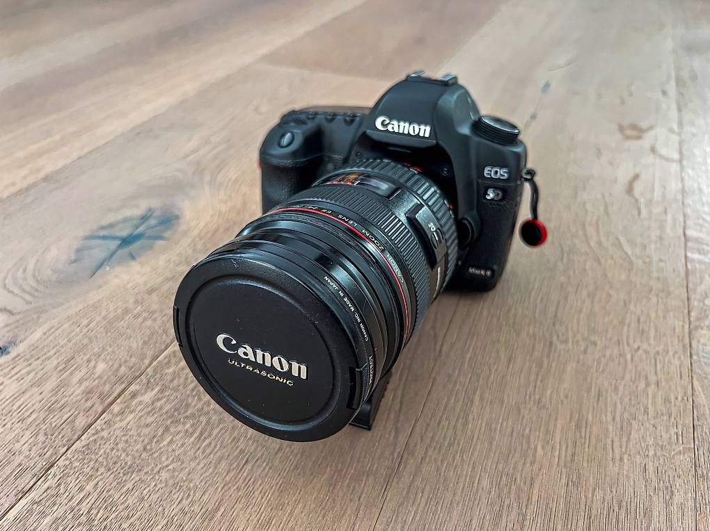 Canon 5D Mark II + 2470mm f/2.8L, Komplett-Set, gepflegt (Gebraucht) in ...