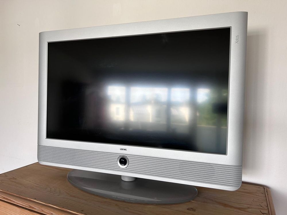 TV Marke Loewe Xelos 32 SL (D'occasion) à Bassersdorf pour CHF 0.95 – retrait uniquement ...