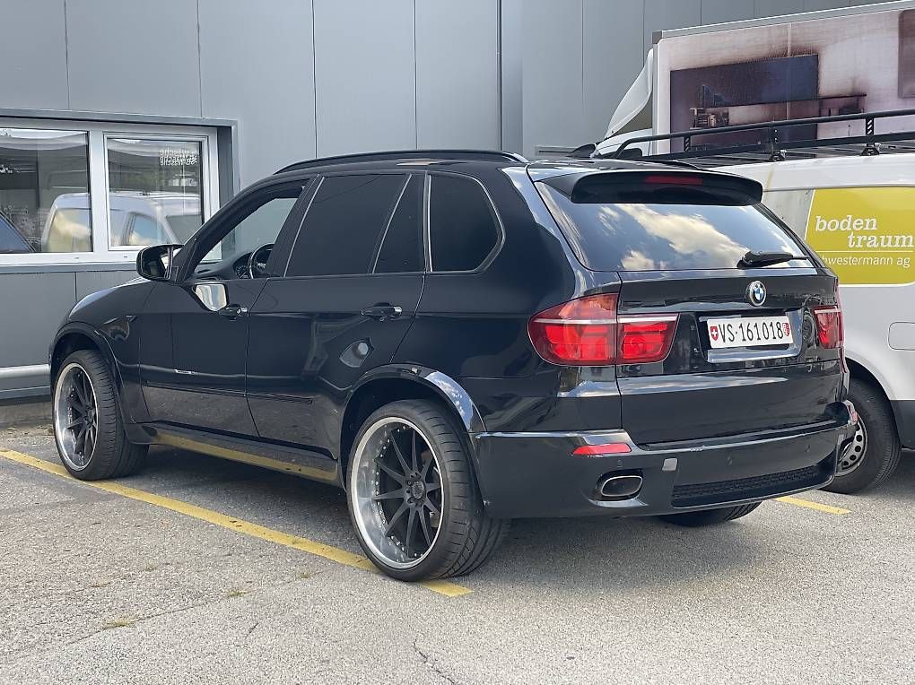 BMW X5 E70 40d M-Paket Facelift (Gebraucht) in Gamsen für CHF 9000 – nur Abholung auf Ricardo kaufen