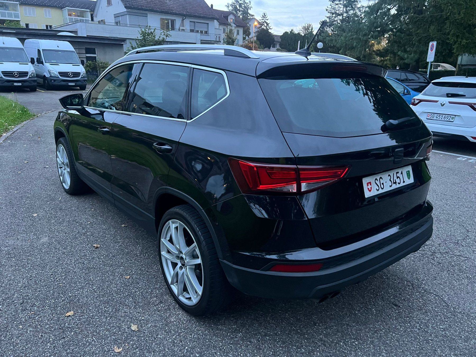 Luxus Seat Ateca 2 0 Tdi Anhngelast Fotosnull