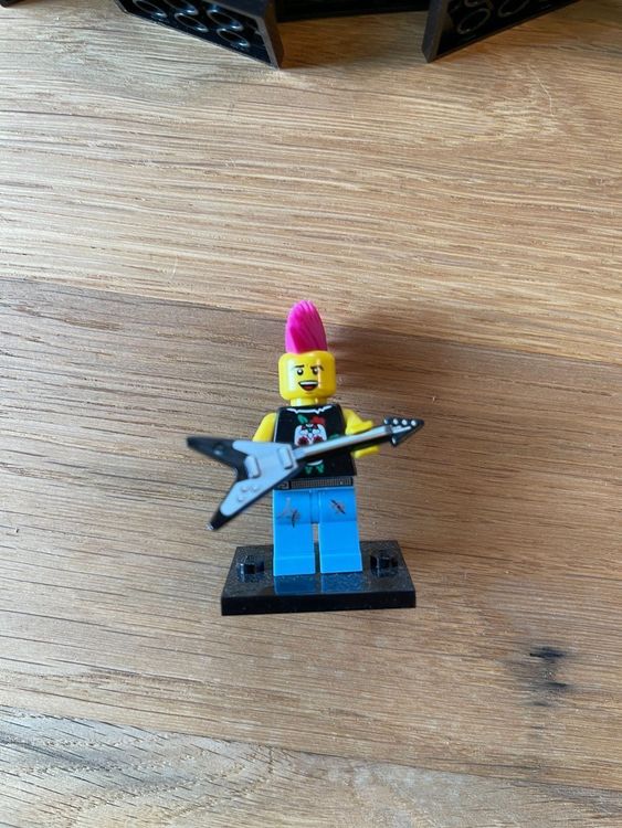 Lego Minifigur Serie 4 Rockstar | Kaufen auf Ricardo