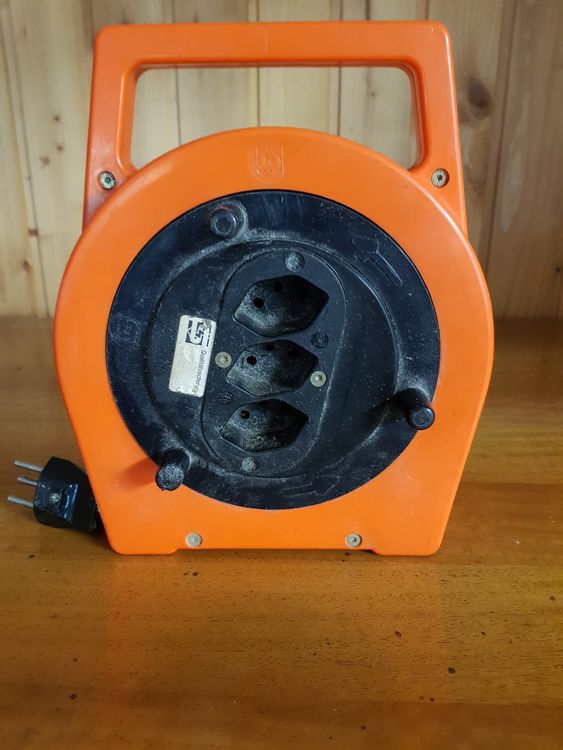 Kabelrolle (Gebraucht) in Pieterlen für CHF 12 – mit Lieferung auf ...