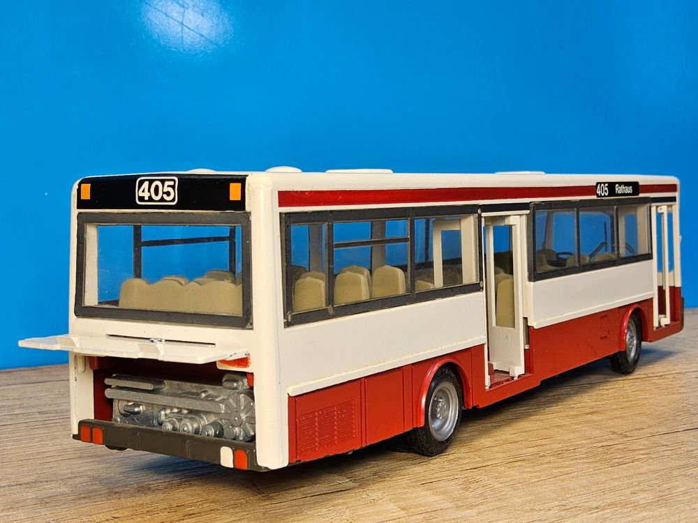Mercedes Benz 0 405 _ Standart Linienbus _ NZG 255 _ 1:50 (Gebraucht ...