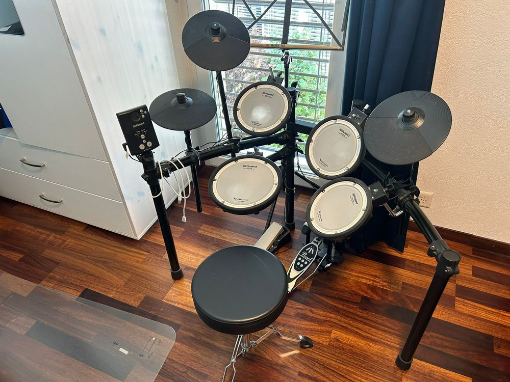 E-Drums komplett, Roland TD-1DMK (Gebraucht) in Binningen für CHF 310 ...