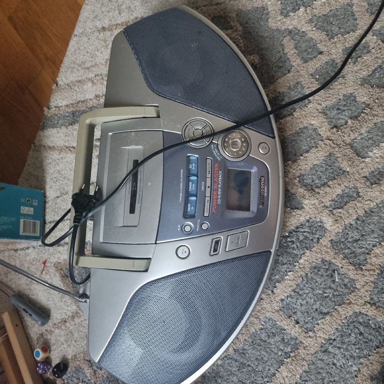 Panasonic CD-player (Gebraucht) in Luzern für CHF 9 – nur Abholung auf ...