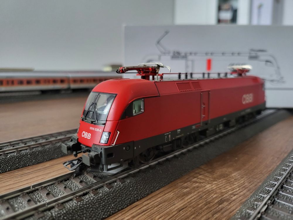 Märklin 39831 ÖBB 1016 "Taurus" | Kaufen auf Ricardo