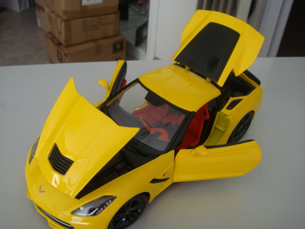 Chevrolet Corvette Stingray '2014' ,(Maisto) 1:18 (Gebraucht) in Büron ...