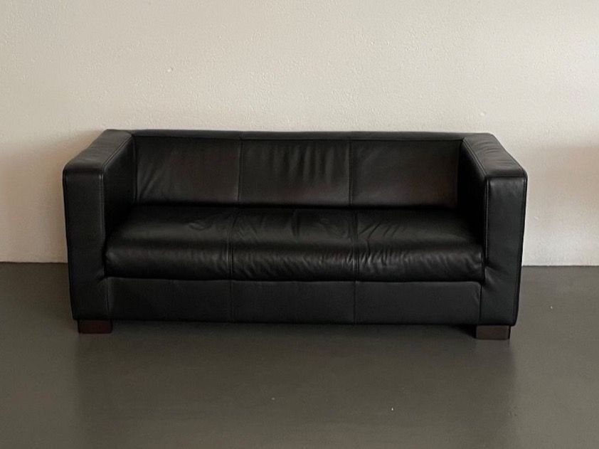 Schwarzes 2er Ledersofa | Kaufen auf Ricardo