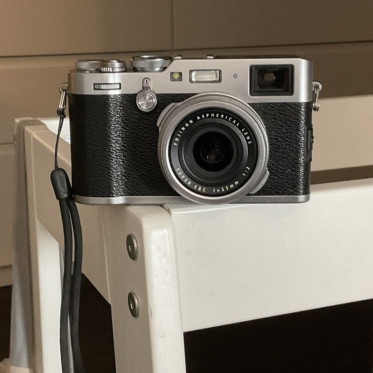 Fujifilm X100F (EVF defekt sonst voll funktionsfähig) | Kaufen auf Ricardo