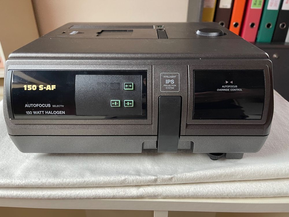 Diaprojektor Paximat Multimag, 150 S-AF, Braun (Gebraucht) in Küssnacht ...