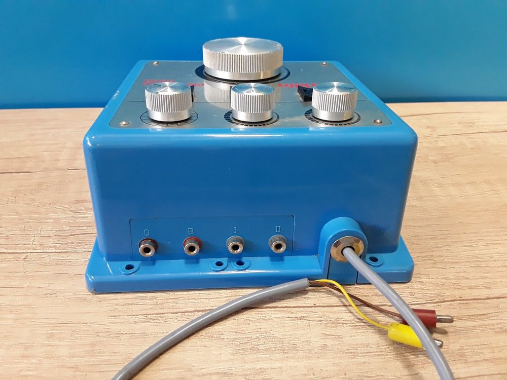 Modelleisenbahn _ Märklin 6600 Elektronik-Fahrgerät analog | Kaufen auf ...