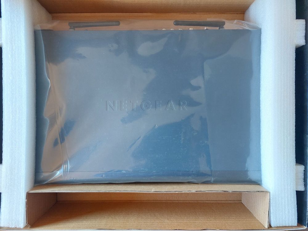 NETGEAR-EVA8000 Digital Entertainer HD mit WLAN und HDMI (Neu (gemäss Beschreibung)) in Au ZH ...