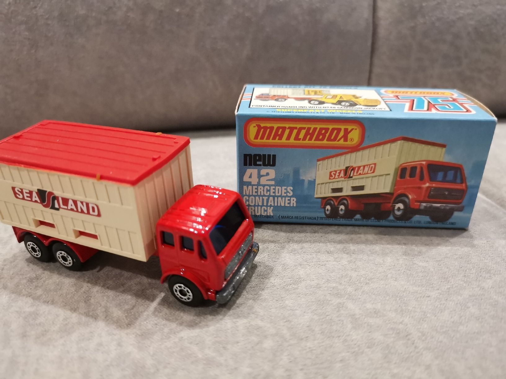 Matchbox Mercedes Container Truck Nr.42, Top Zustand! (Neu und ...